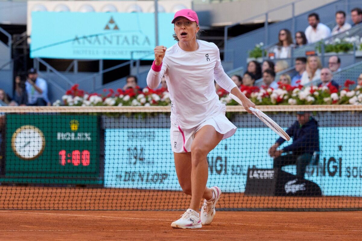 Iga salva match-points, supera batalha de 3h e é campeã - TenisBrasil